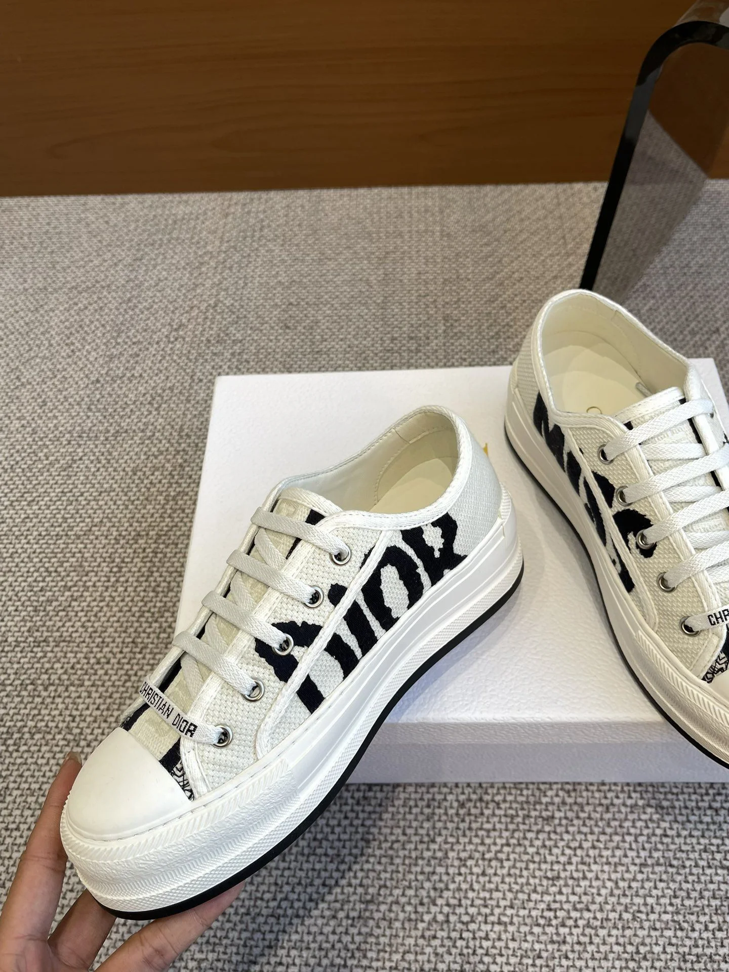 Discounted Christian Dior Flat Shoes