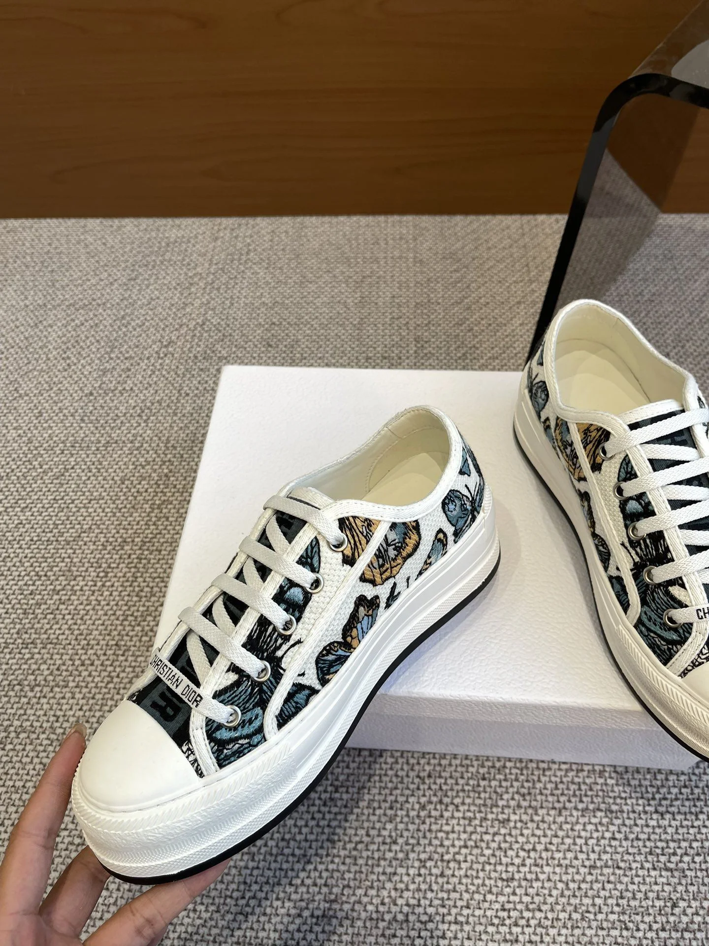 Indistinguishable Christian Dior Flat Shoes