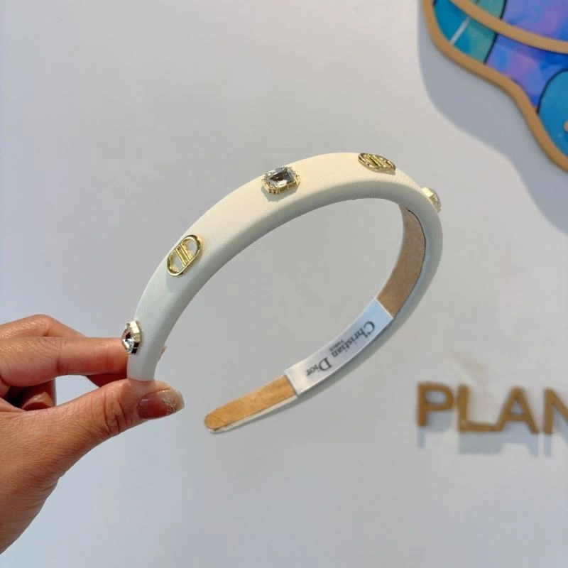 Value-priced Christian Dior Hair Hoop