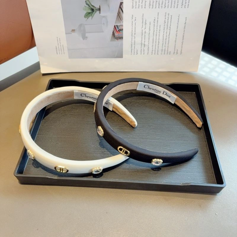 Value-priced Christian Dior Hair Hoop