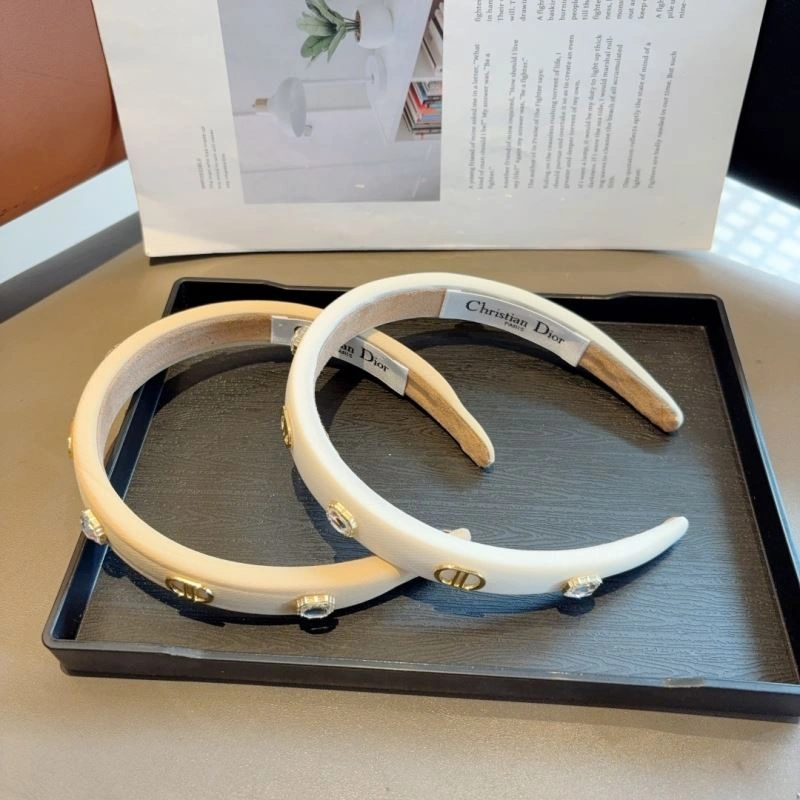 Indistinguishable Christian Dior Hair Hoop