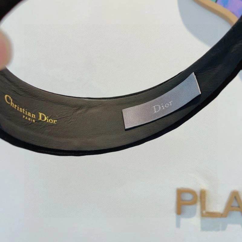 Value-priced Christian Dior Hair Hoop