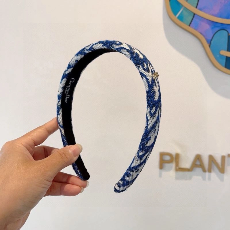 Top match Christian Dior Hair Hoop