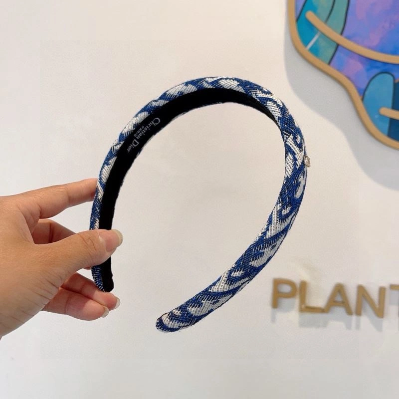 Top match Christian Dior Hair Hoop