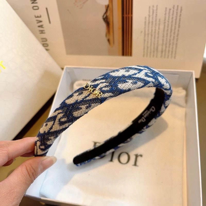 Top match Christian Dior Hair Hoop