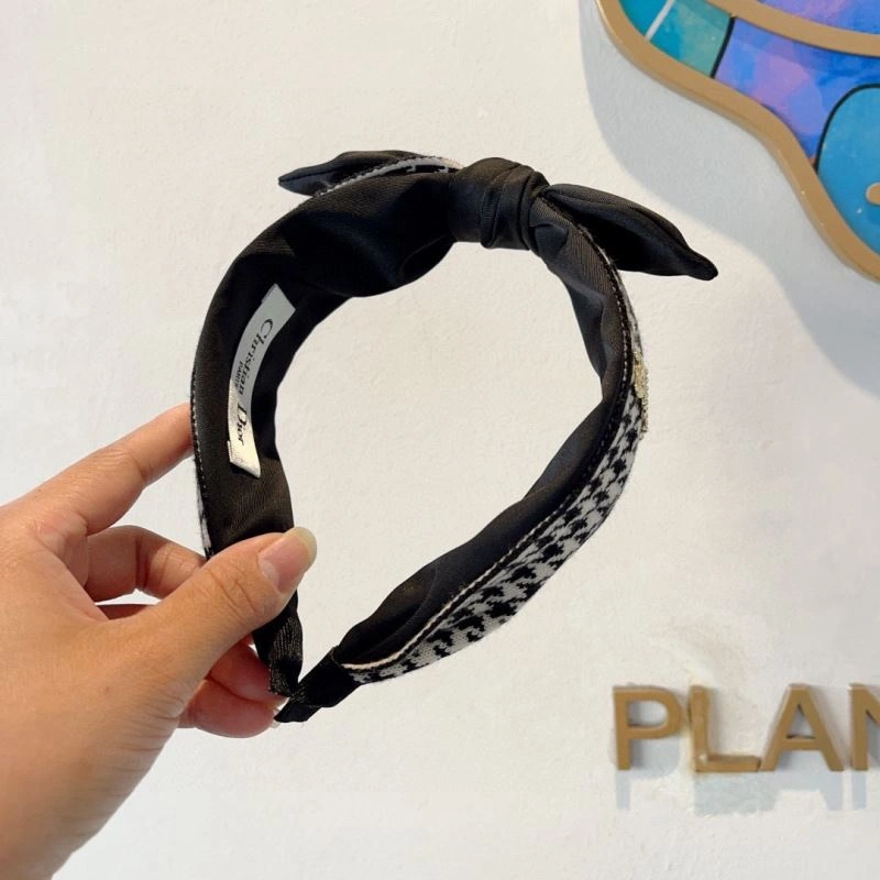 Cut-rate Christian Dior Hair Hoop