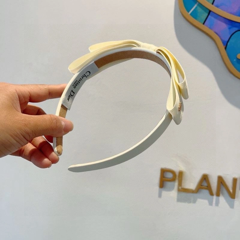 High fidelity Christian Dior Hair Hoop