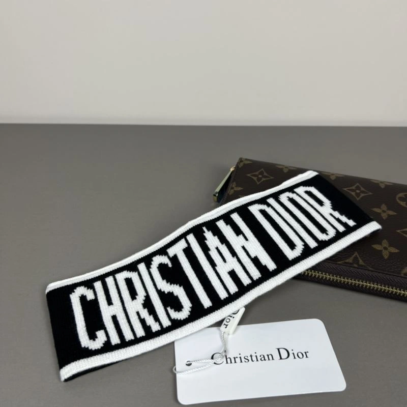 Reasonably priced Christian Dior Hair Hoop