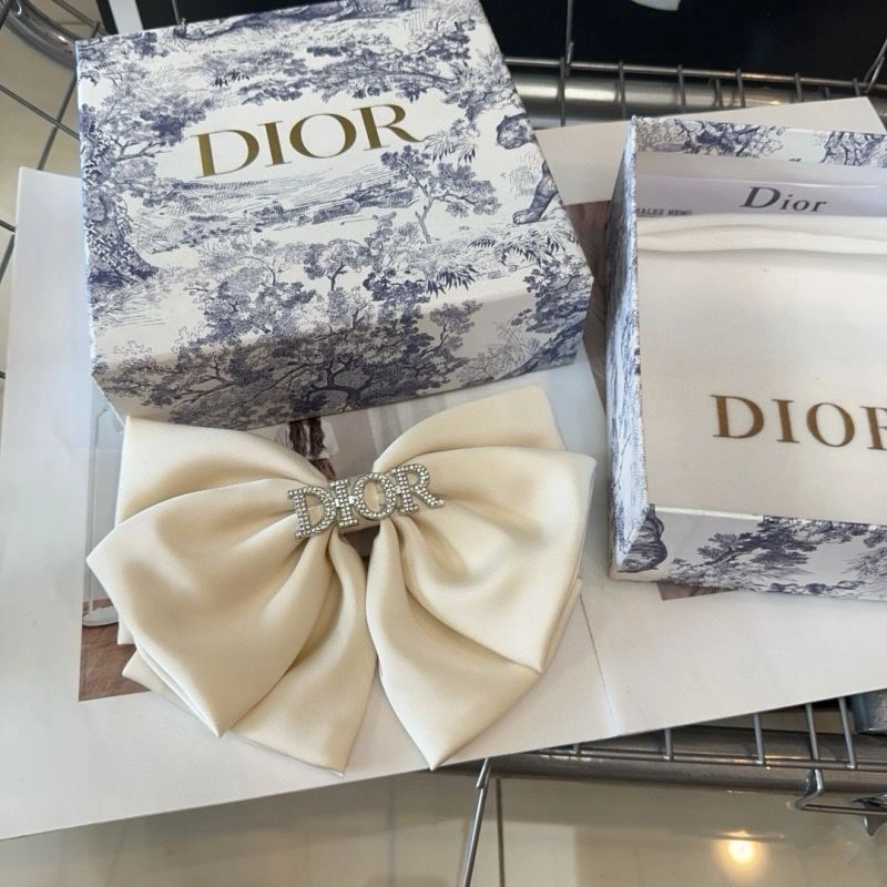 Inexpensive Christian Dior Hair Hoop