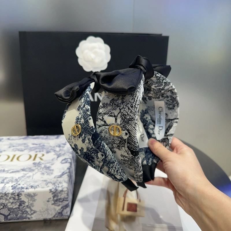 Cut-rate Christian Dior Hair Hoop