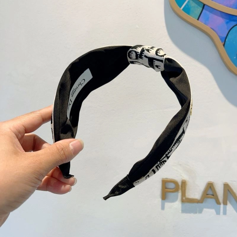Cut-rate Christian Dior Hair Hoop