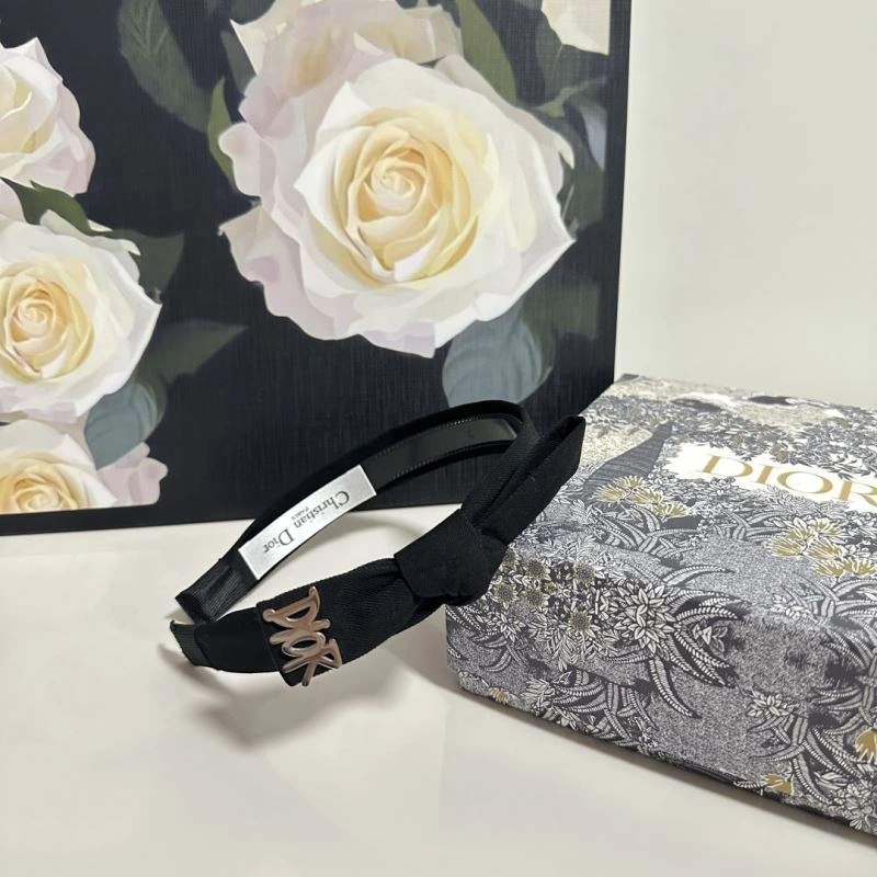 Value-priced Christian Dior Hair Hoop