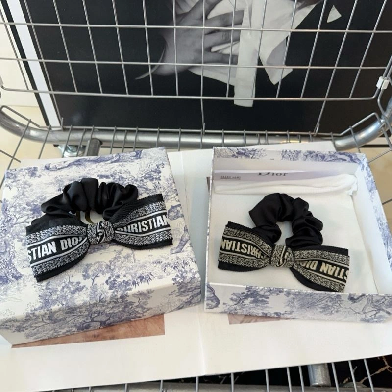 Inexpensive Christian Dior Hair Hoop