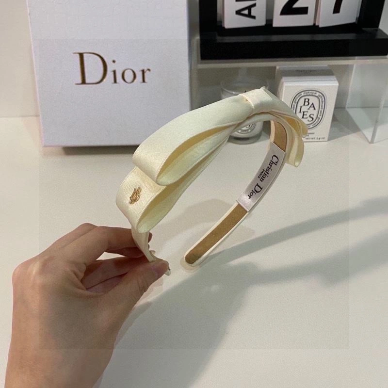 Low-cost Christian Dior Hair Hoop