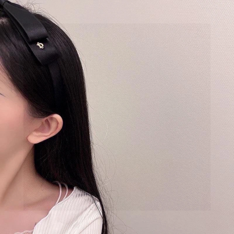 Christian Dior Hair Hoop