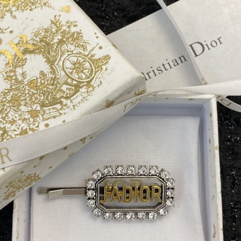 High fidelity Christian Dior Hairpins