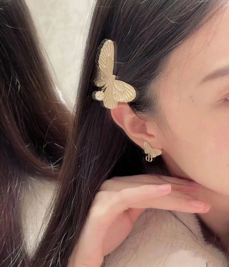 Economical Christian Dior Hairpins