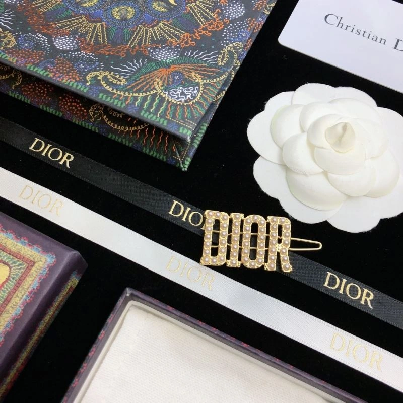 Top mirror Christian Dior Hairpins