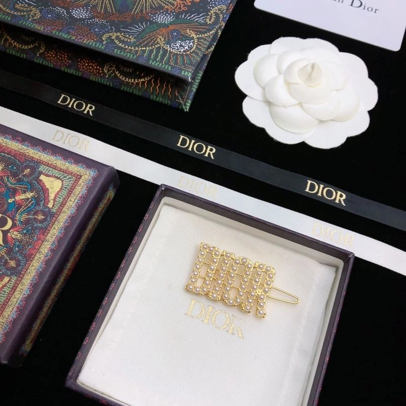 Top mirror Christian Dior Hairpins