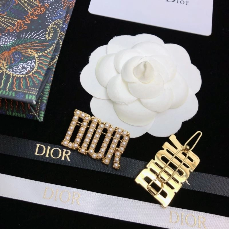 Top mirror Christian Dior Hairpins