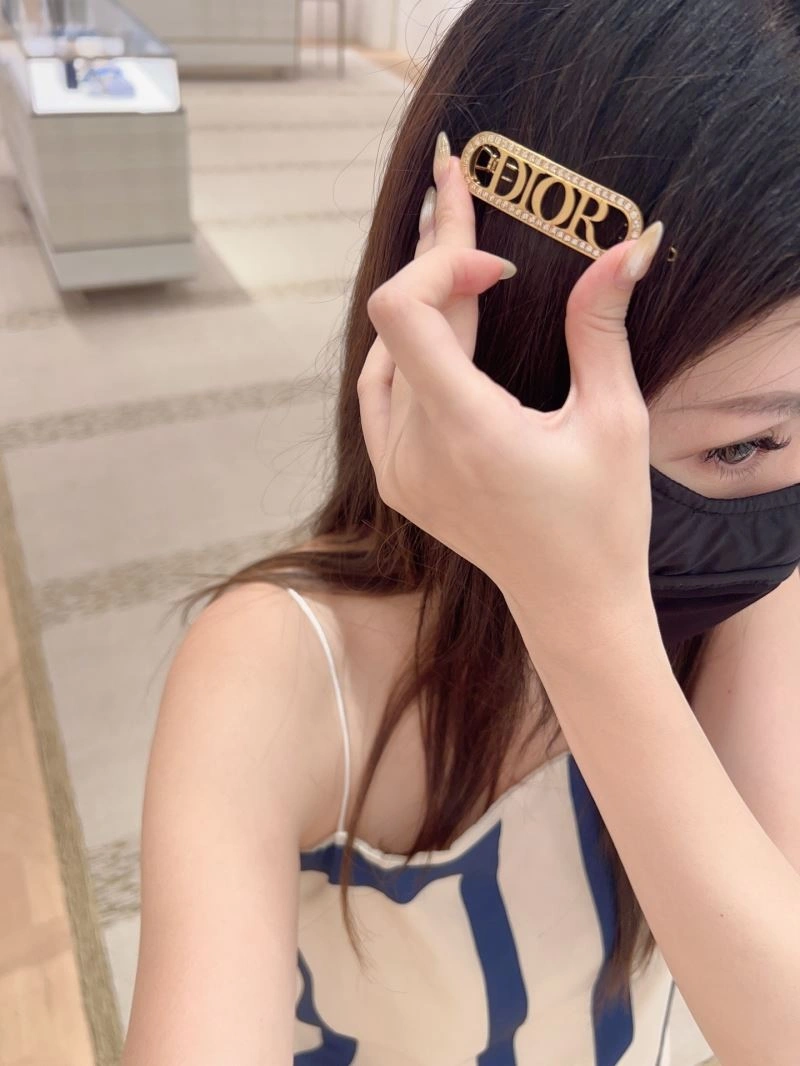 Exact replica Christian Dior Hairpins