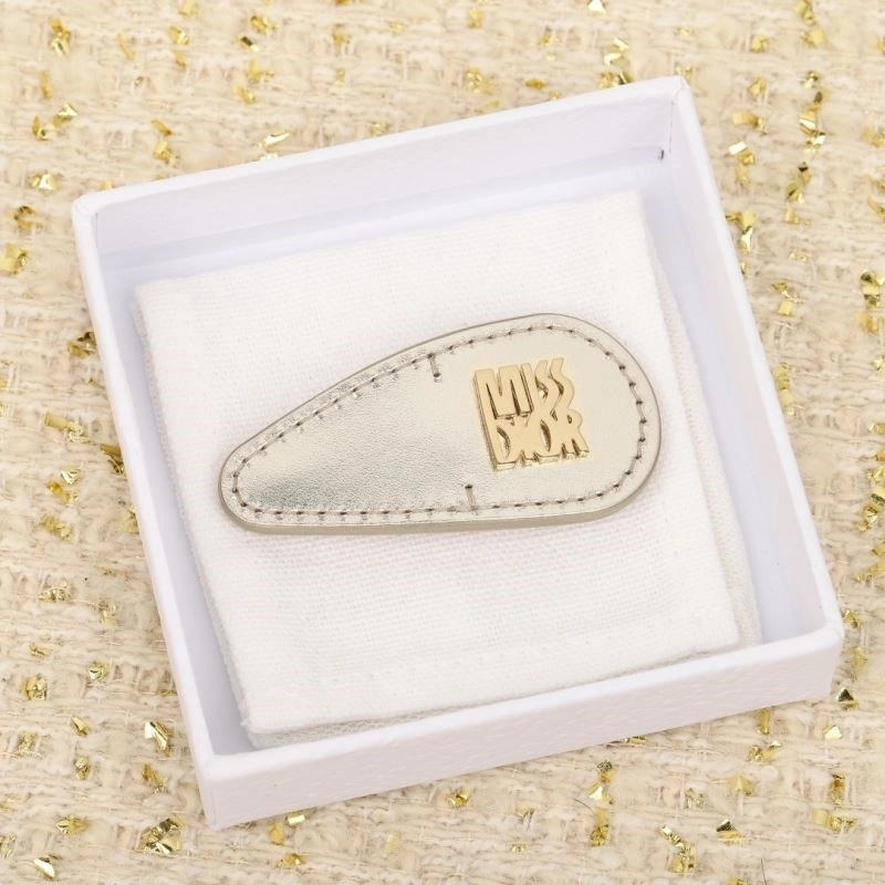 Top match Christian Dior Hairpins