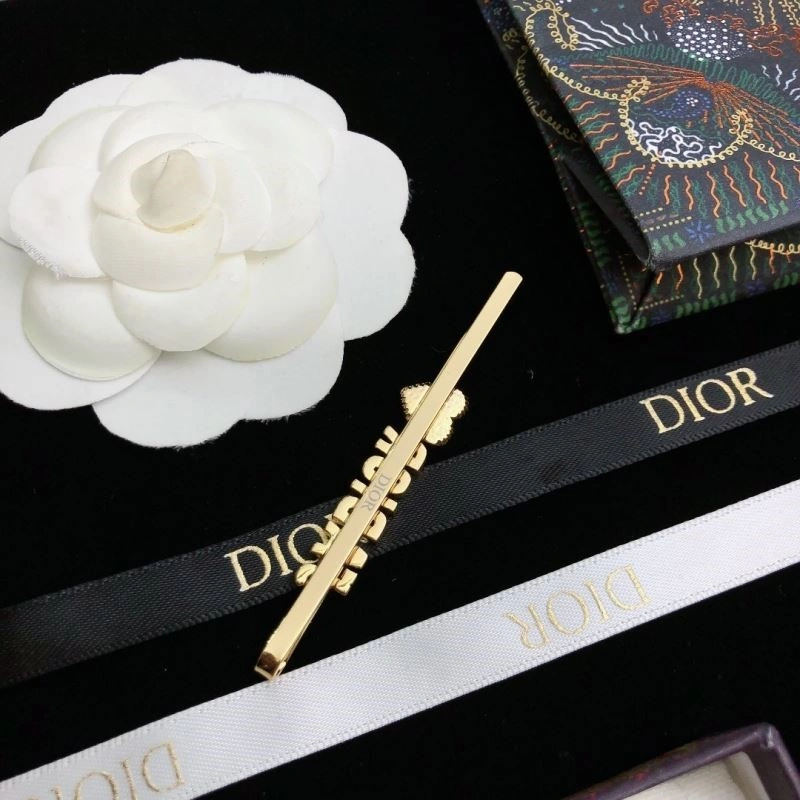 Top mirror Christian Dior Hairpins