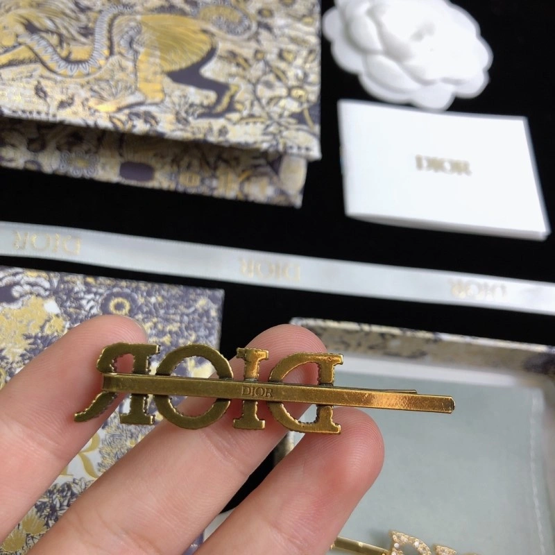 Top mirror Christian Dior Hairpins