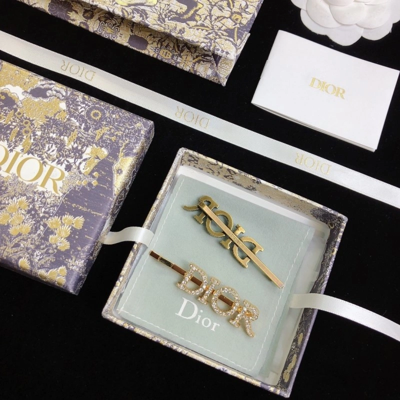 Top mirror Christian Dior Hairpins