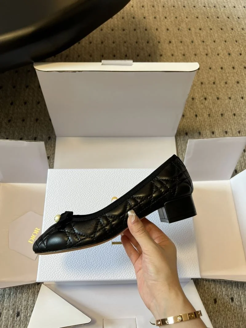 Bargain Christian Dior Heeled Shoes