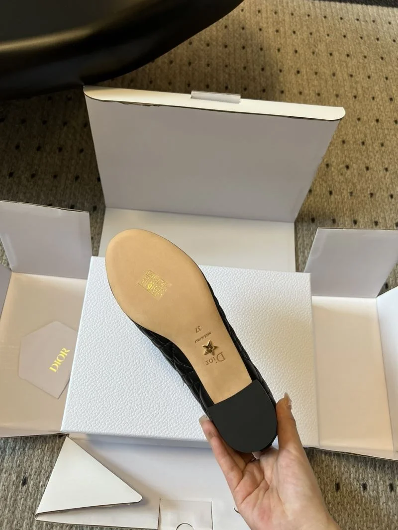 Bargain Christian Dior Heeled Shoes