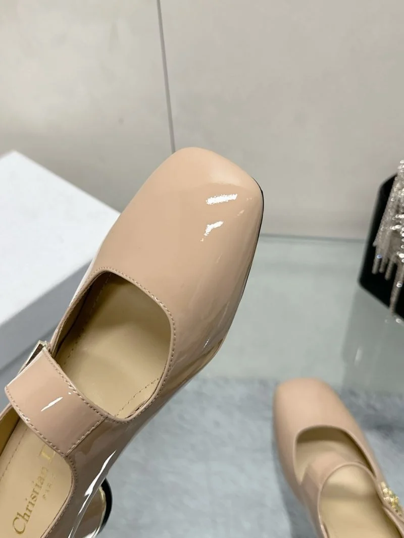 Bargain Christian Dior Heeled Shoes