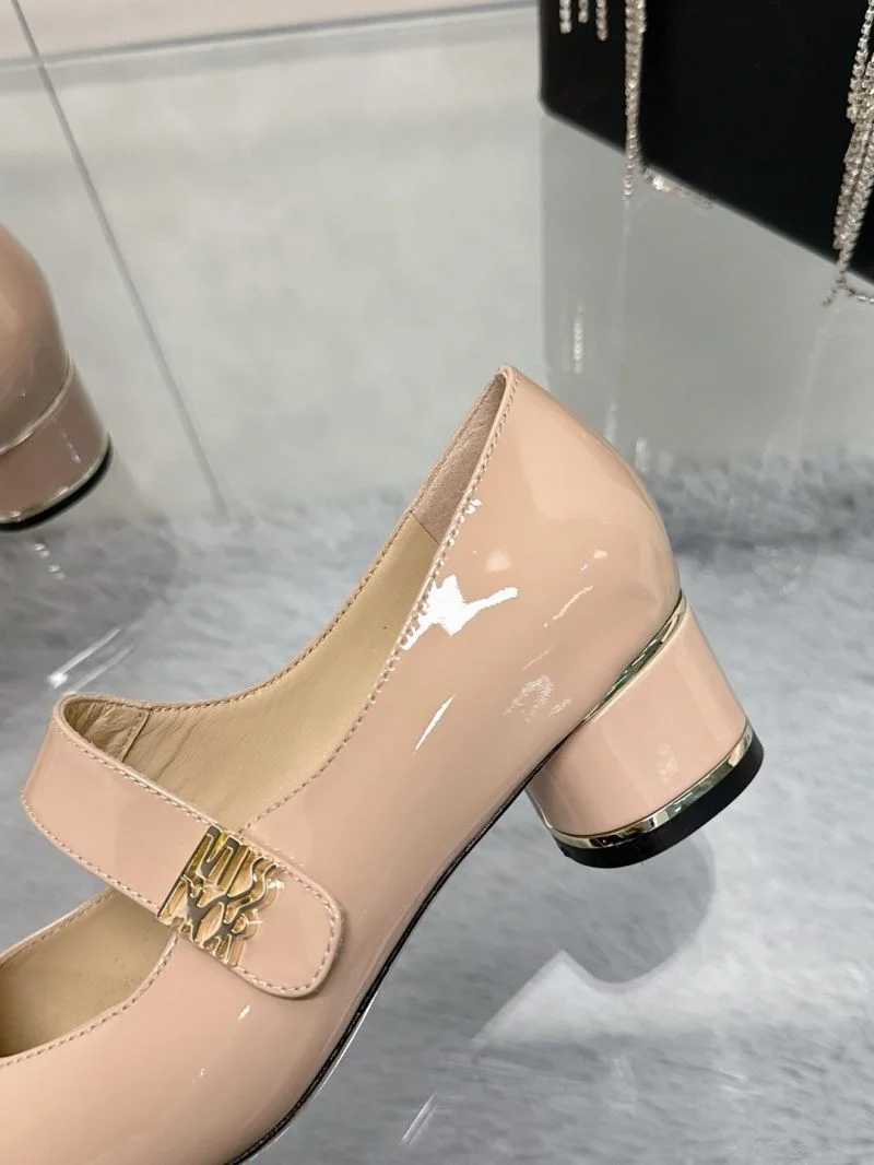 Bargain Christian Dior Heeled Shoes