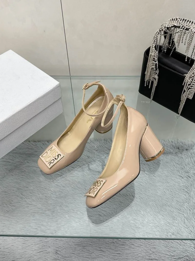 Inexpensive Christian Dior Heeled Shoes
