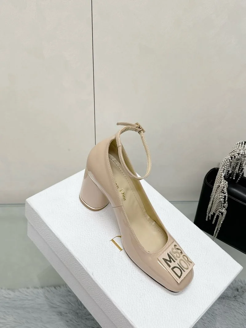 Inexpensive Christian Dior Heeled Shoes