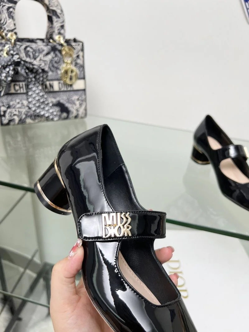 Bargain Christian Dior Heeled Shoes