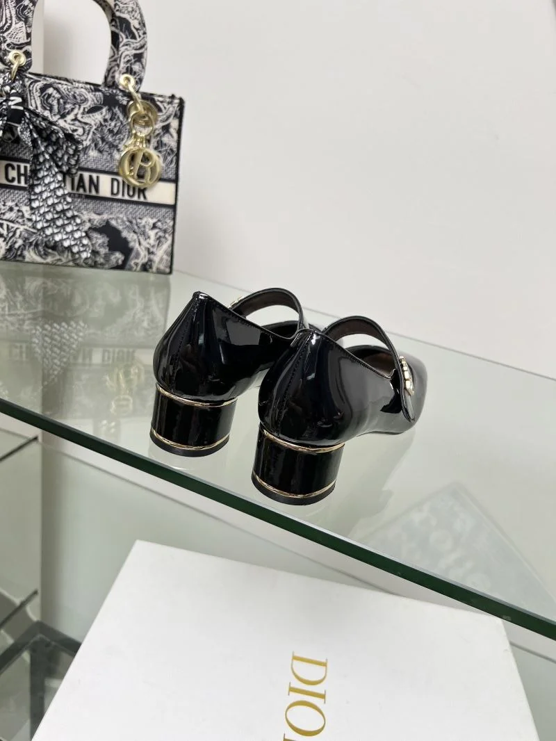 Bargain Christian Dior Heeled Shoes