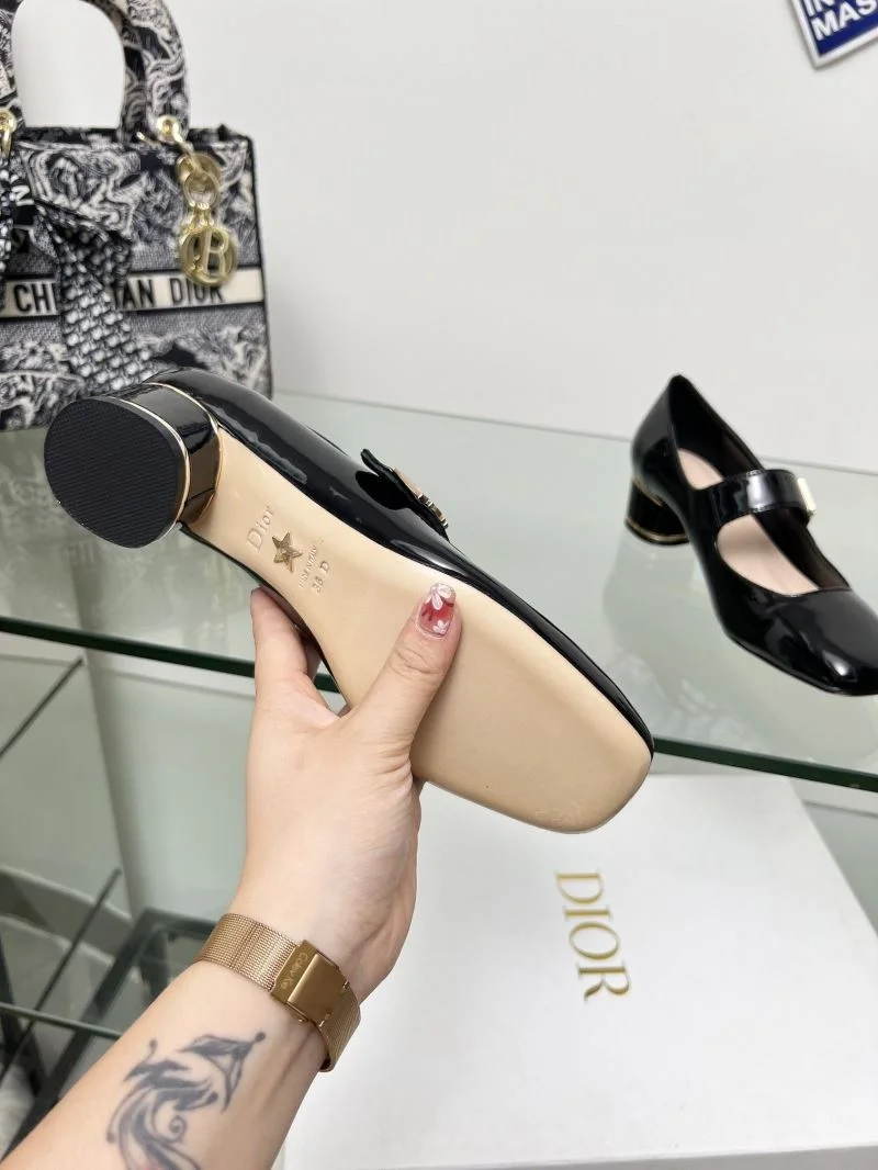 Bargain Christian Dior Heeled Shoes