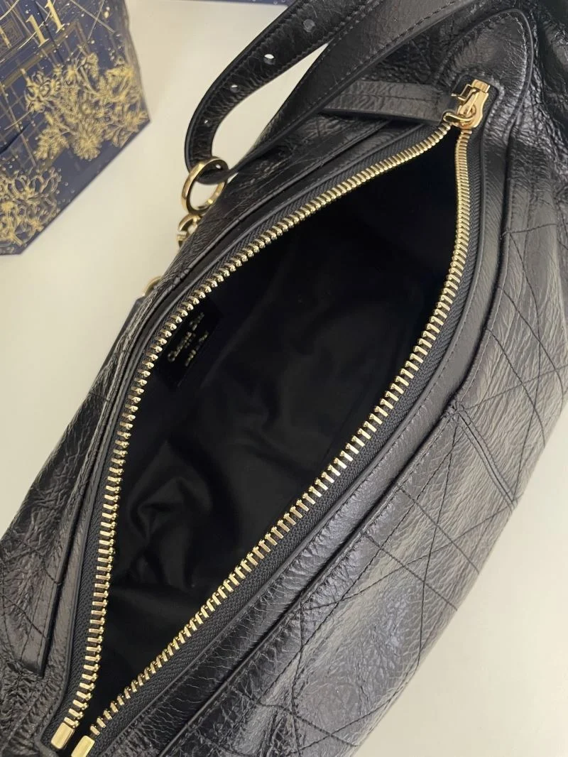 Low-cost Christian Dior Hobo Bags