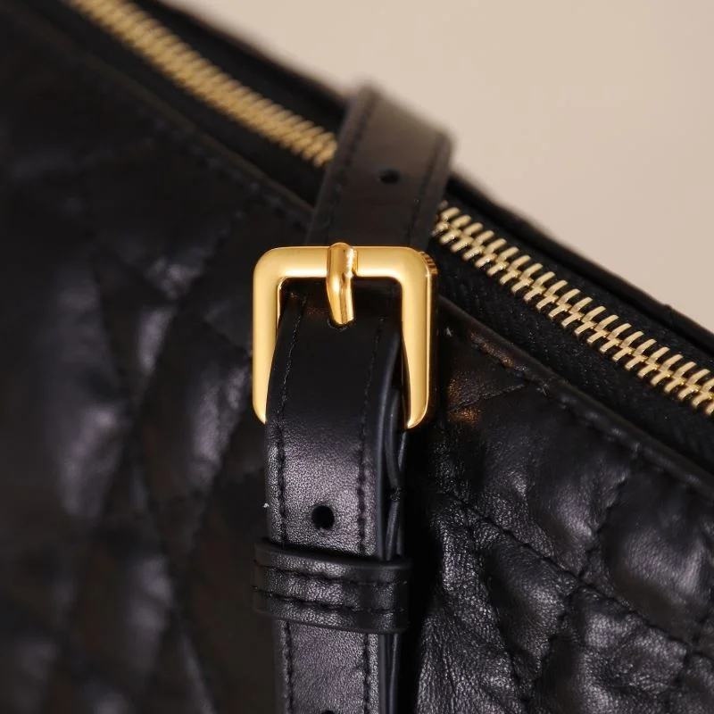 High accuracy Christian Dior Hobo Bags