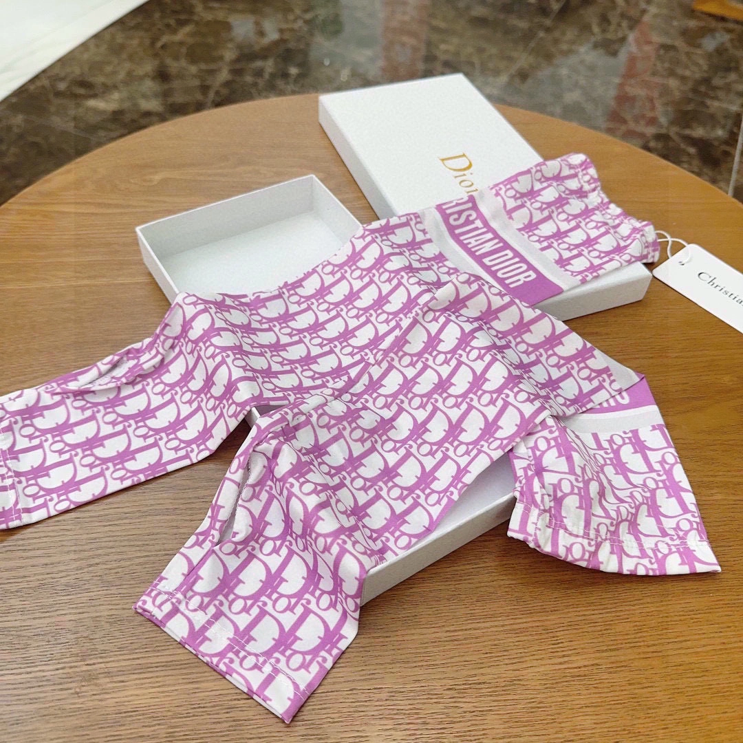 Accurate model Christian Dior Ice Silk Sleeves