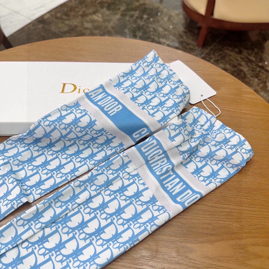 Legit Christian Dior Ice Silk Sleeves
