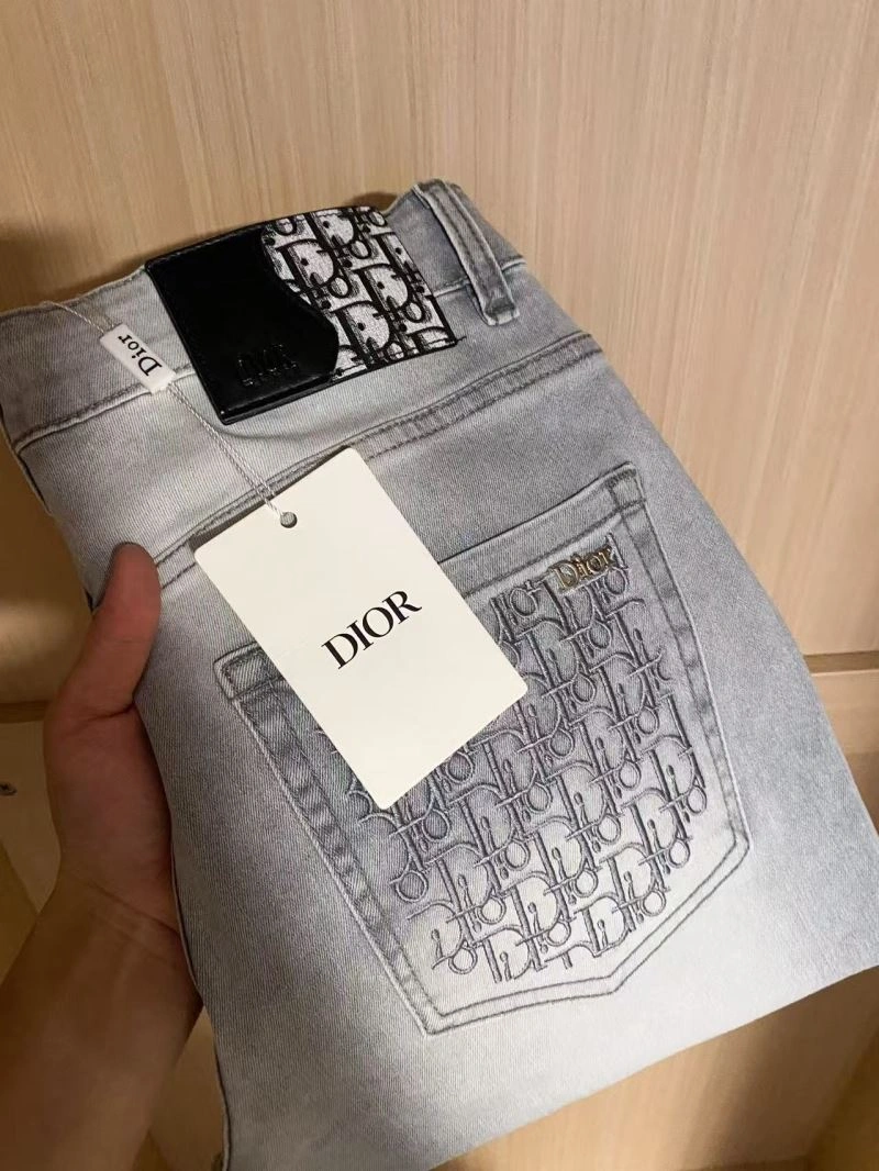 Low-cost Christian Dior Jeans