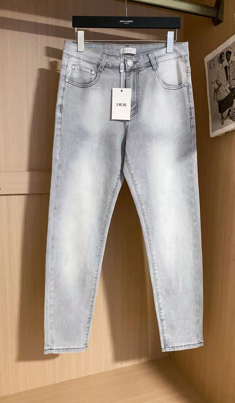 Low-cost Christian Dior Jeans