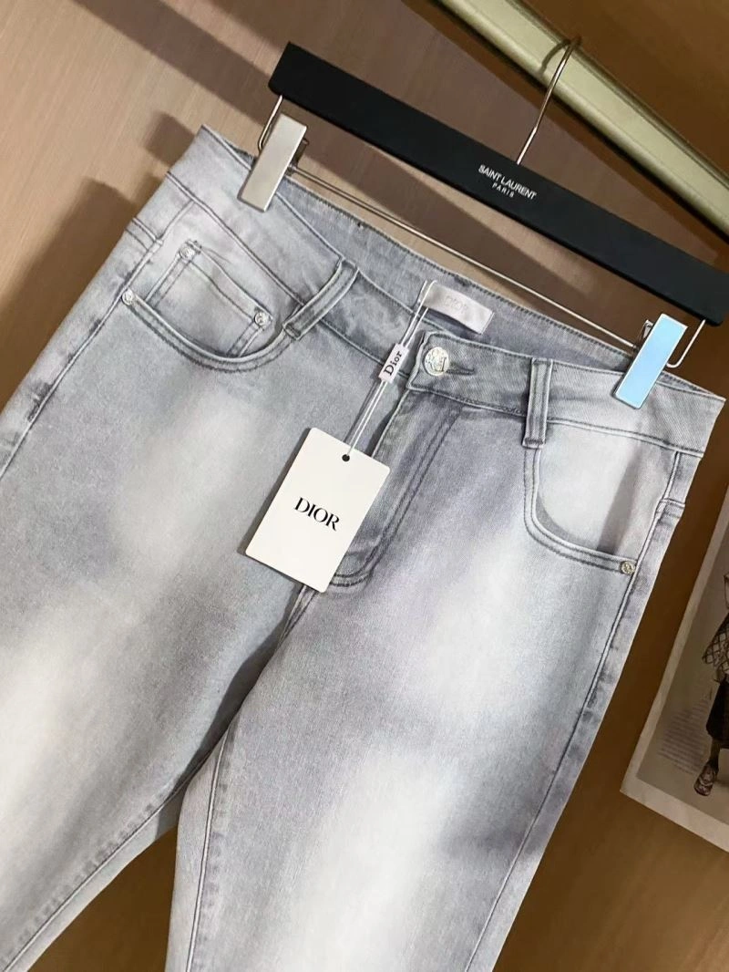 Low-cost Christian Dior Jeans