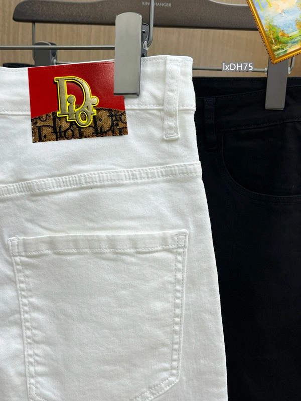 Low-cost Christian Dior Jeans