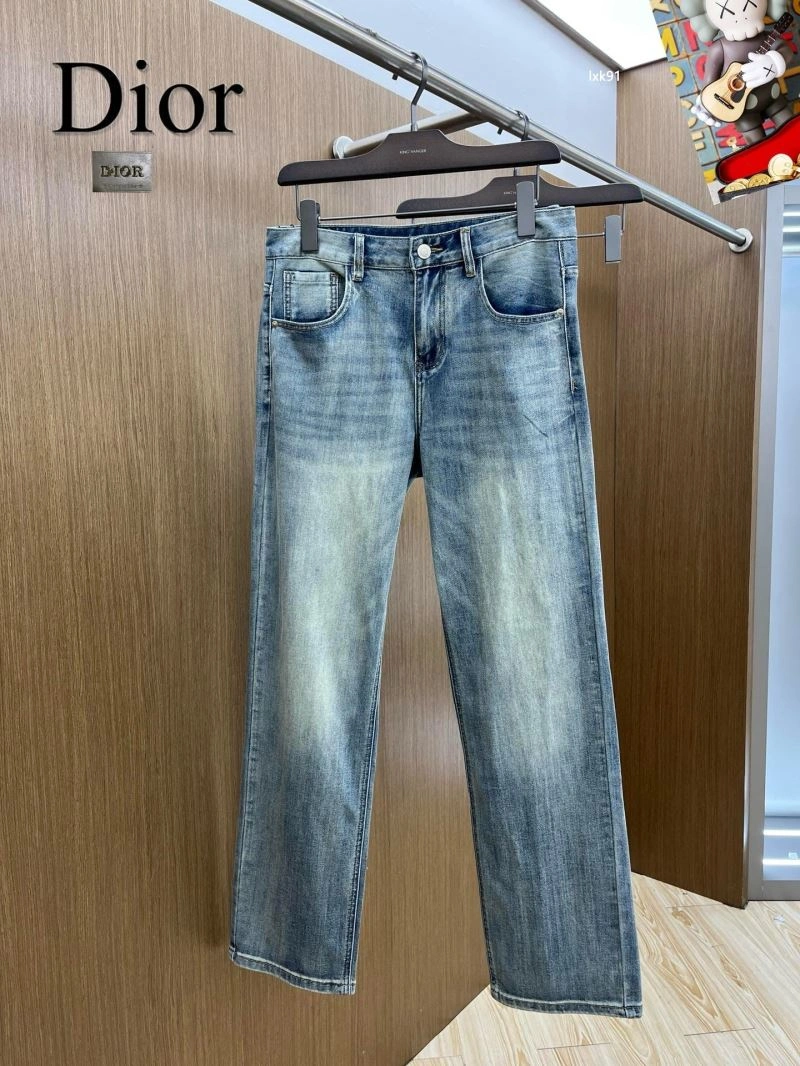 Accurate model Christian Dior Jeans