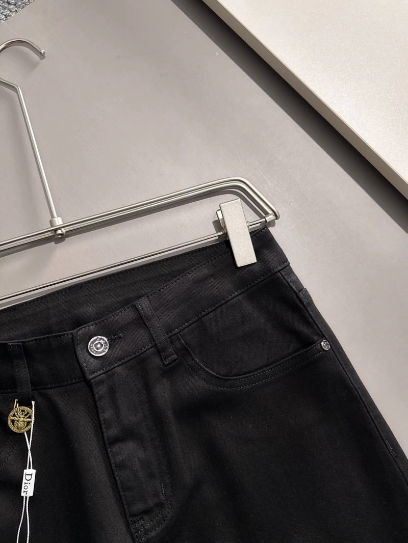 Accurate model Christian Dior Jeans