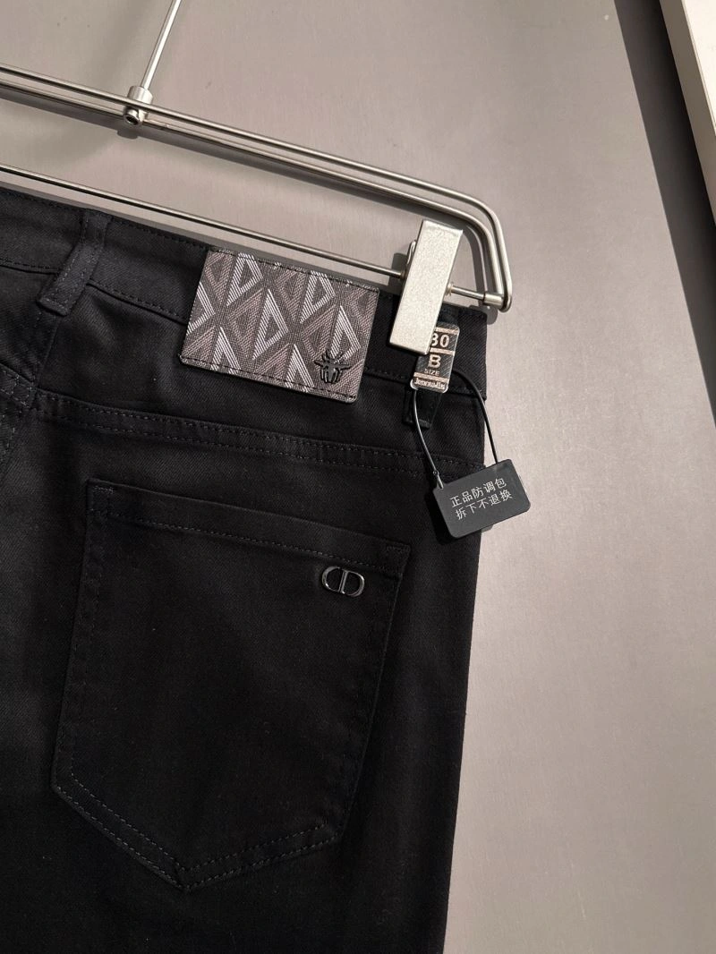 Accurate model Christian Dior Jeans