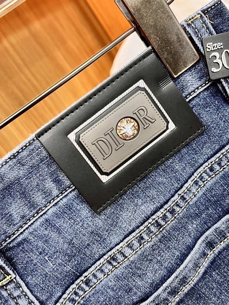 Accurate model Christian Dior Jeans